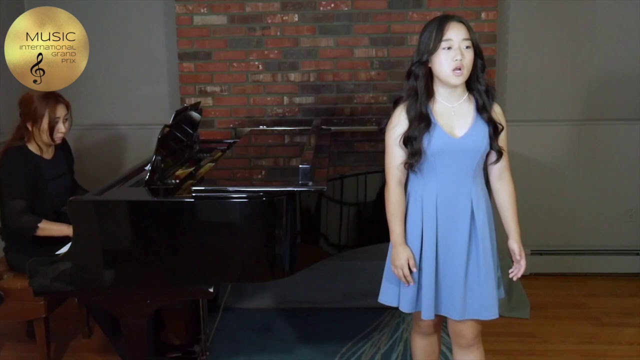 Grace Chung, Soprano, sings The Black Swan from Menotti's The Medium