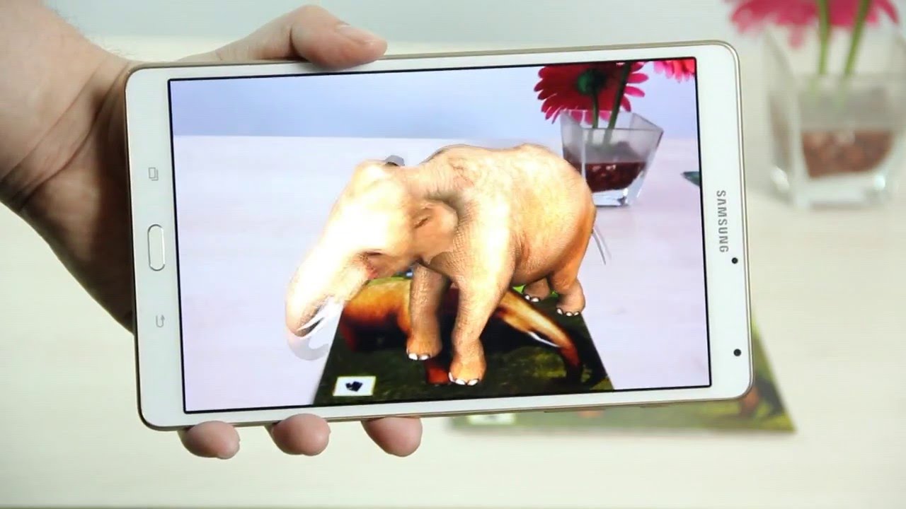 Elephant comes alive with augmented reality