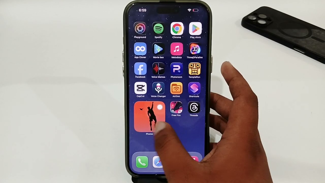 YouTube App Keeps Crashing? How to FIX IT on Android & iPhone!