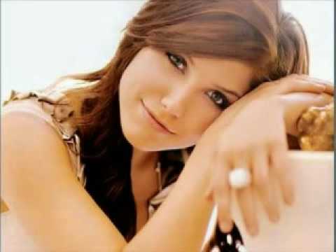 Sophia Bush- Awsome pictures :D