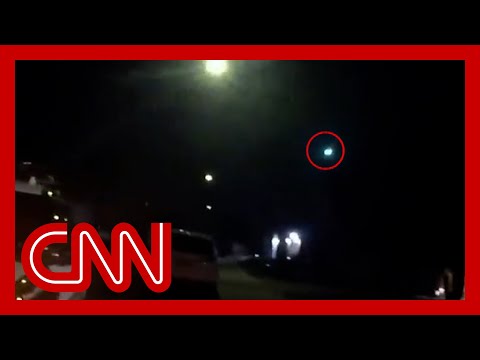 Las Vegas alien: Police respond to report of ‘10-foot creature’ in yard ...