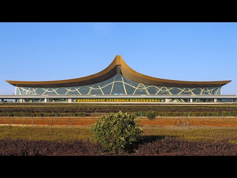 Landing at Kunming Changshui International Airport | Yunnan Province, China