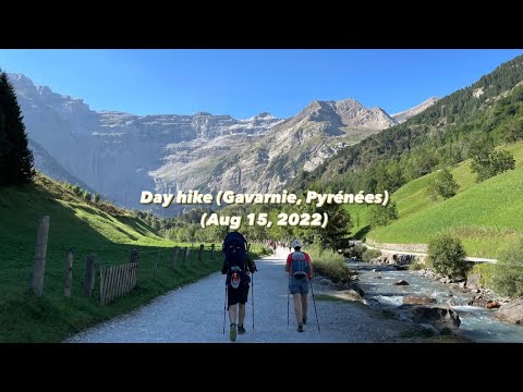 Day hike (Le Cirque de Gavarnie, Parc National des Pyrénées)