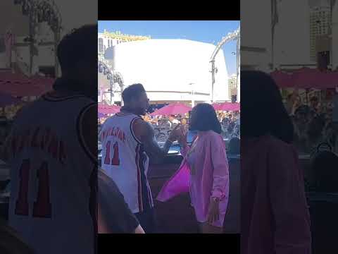 Pauly D & Nikki living their best lives.