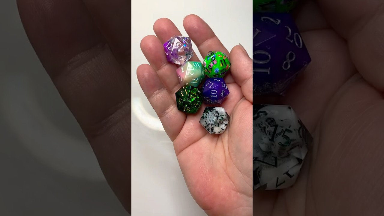 Obsessed with Dice #resin #resinart #dice #dicemaking