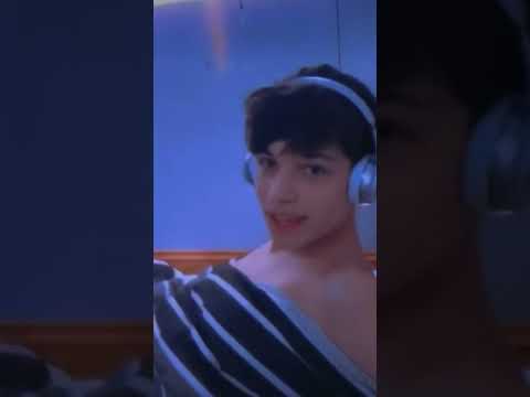 Matt’s confusion is hilarious | old sturniolo triplet video