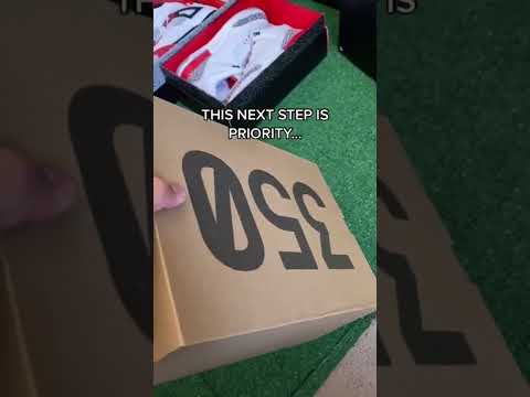 HOW TO PROPERLY LEGIT CHECK YEEZY 350s!! *STEP BY STEP* #shorts