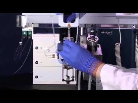 MicroLC 200 System Maintenance - Replace the Sample Syringe
