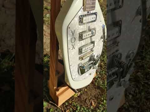 Vox Phantom White Video tour