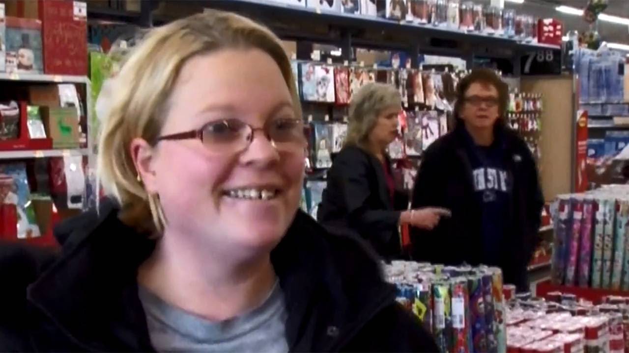 Secret Santa pays off $40K worth of Walmart layaway items