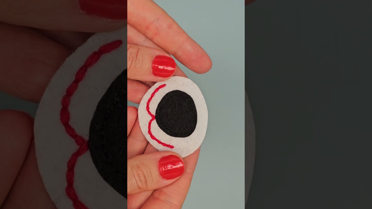 Puppet Dog DIY Tutorial and Patterns #diy #dog #felt #feltcraft #quietbook #tutorial #patterns