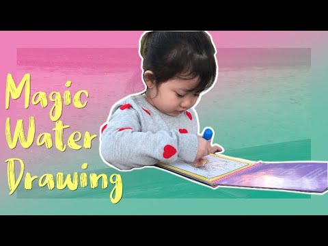 Magic Water Drawing I Playtime with Celine 2019