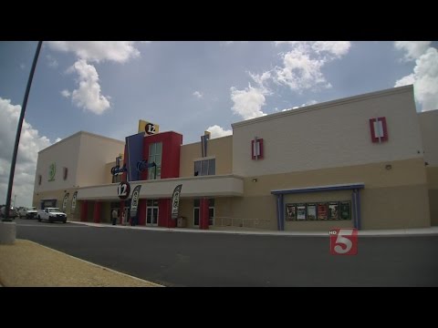 New Movie Theater Prepares For Opening Night In Spring Hill