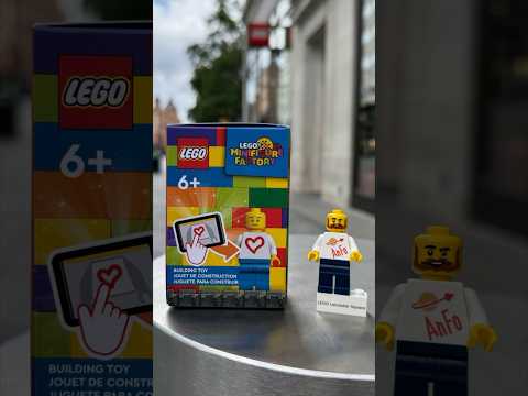 LEGO Minifigure Factory! LEGO Leicester Square London