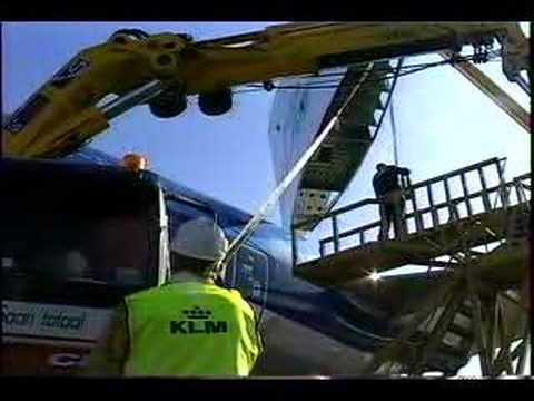 BOEING 747 VERTICAL STABILIZER RE-ASSEMBLING