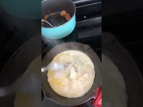 Egg Whites And Toast #morning #morningroutine #food #chef #cooking #healthyfood #healthyrecipes #fyp
