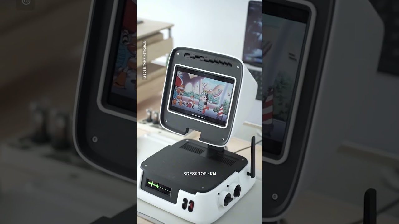 Turn 3 Apple Mini Devices Into a Full Retro Computer