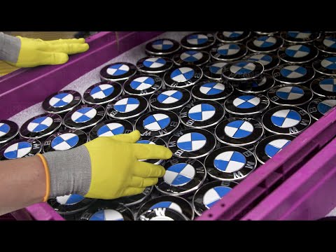 Building Powerful BMW by Hand in Germany’s Best Factory - Production Line
