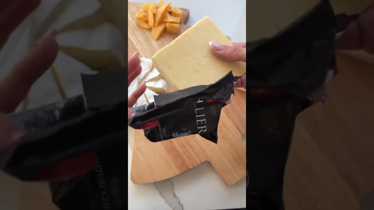 Your Guide to Cutting Cheese 🧀🍷