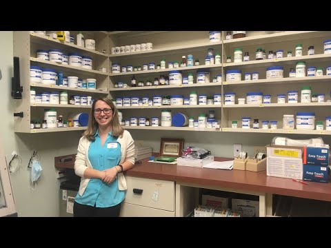 American Sign Language ASL Video Dictionary - pharmacist