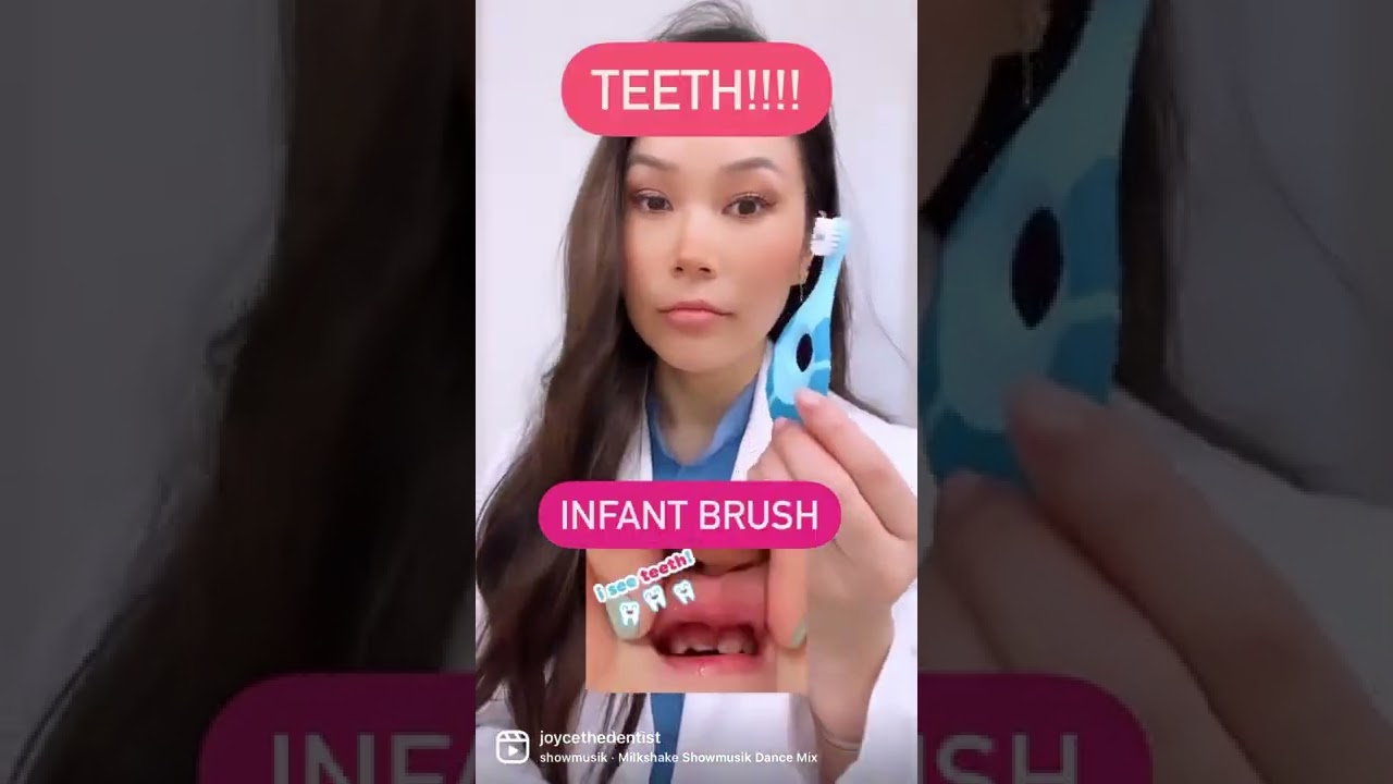 When to start brushing baby’s teeth and what to use according to a dentist #shorts