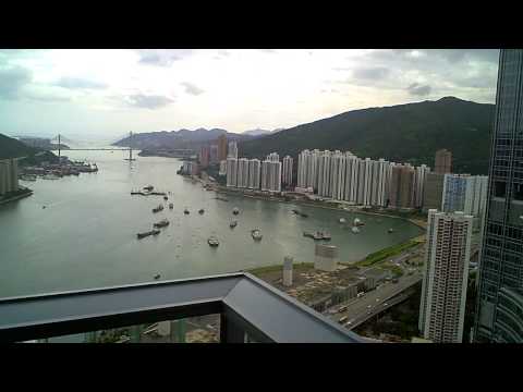 Vado HD vs. iPhone 4 (720p Video Test/Comparison) [VADO HD]