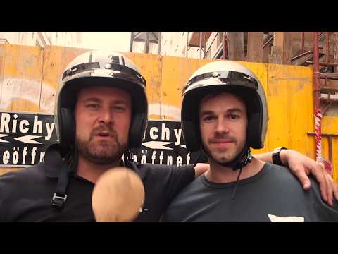 Fast Food Tour by Hot Rod Tour Wien & Schachtelwirt english
