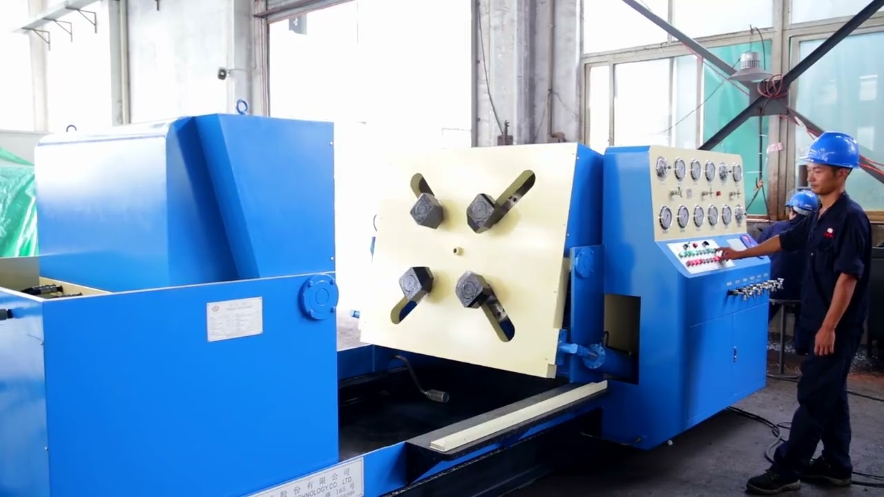 Hydraulic clamping type valve test machine