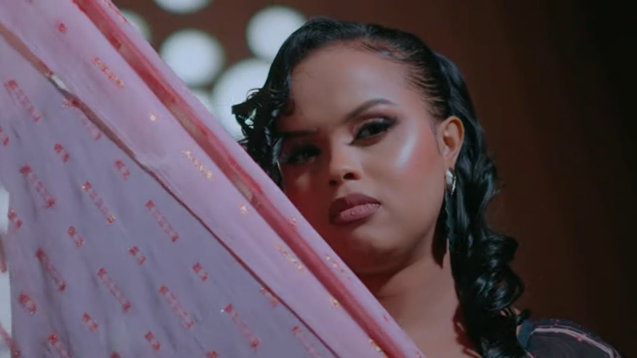 SII BAAD IIGA SOO BOODAY by Sagal Haldhaa from Somalia | Popnable