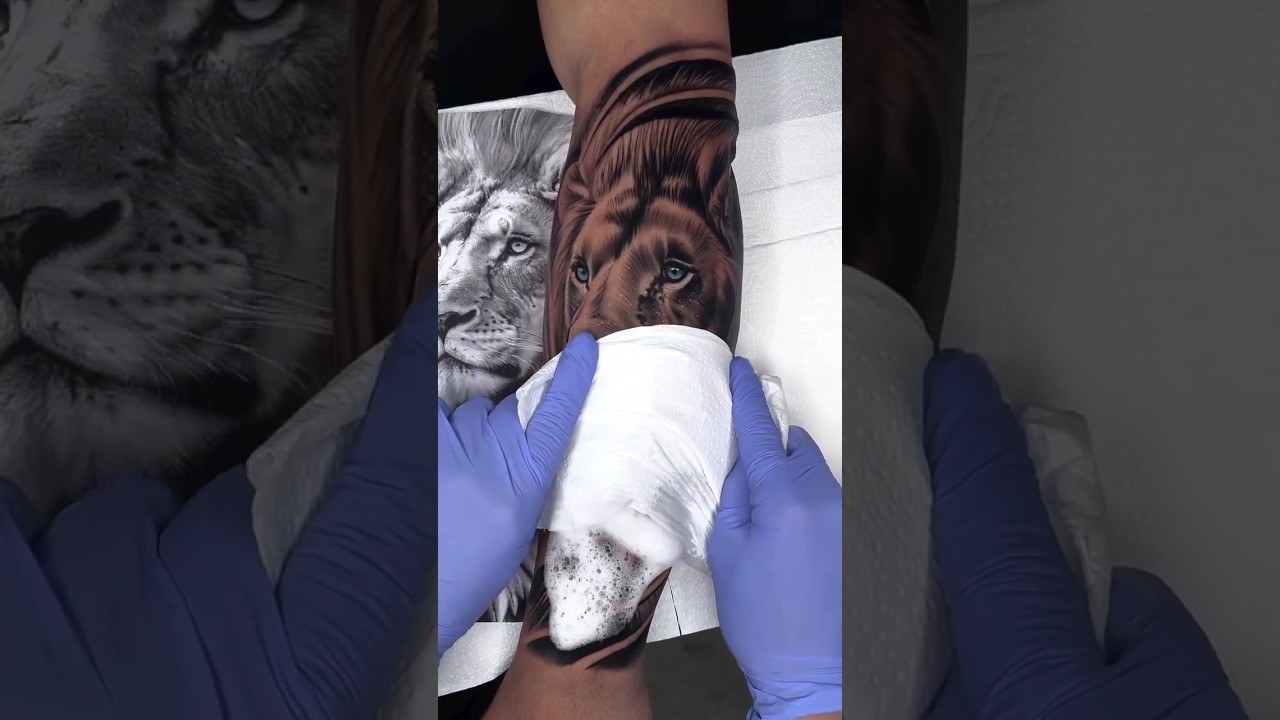 The King: Custom Lion Realism ⚜️🦁 #tattoo #drawing_complex