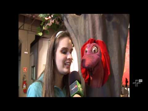 Como foi tocar nos objetos e figurinos da exposição do Castelo Rá-Tim-Bum!?
