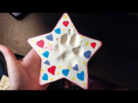Making a Dog Paw Print Keepsake