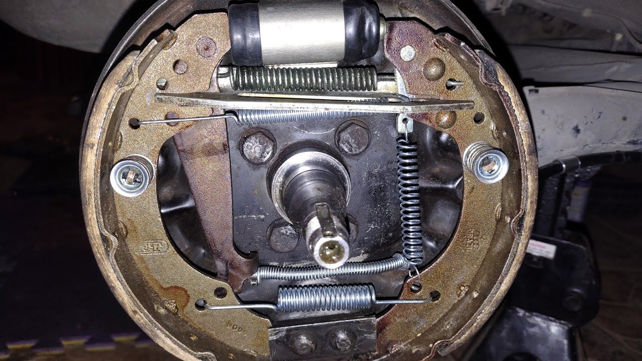 Rear brake pad replacement on a 2001 Pointer 1.8