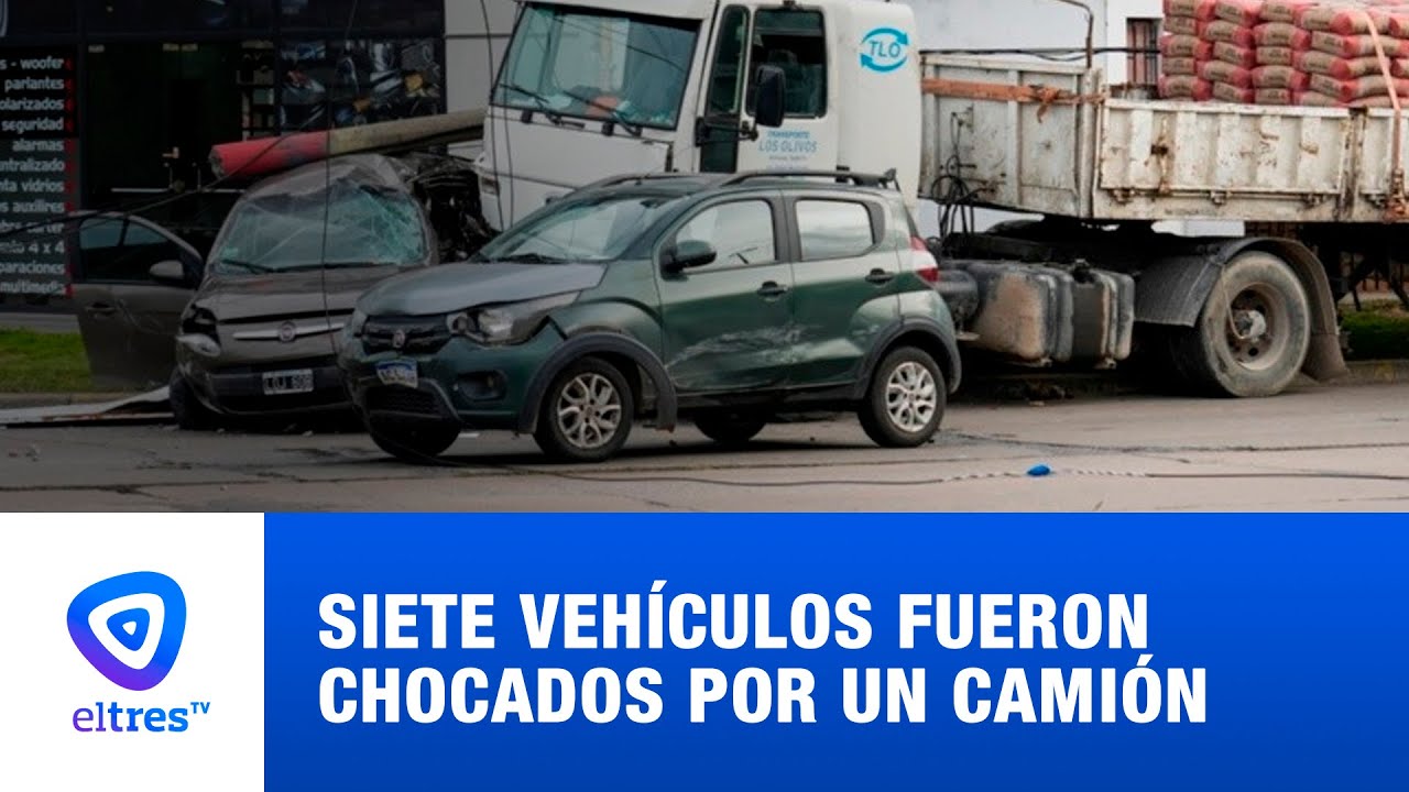 Un camión que se quedó sin frenos provocó un trágico choque en cadena