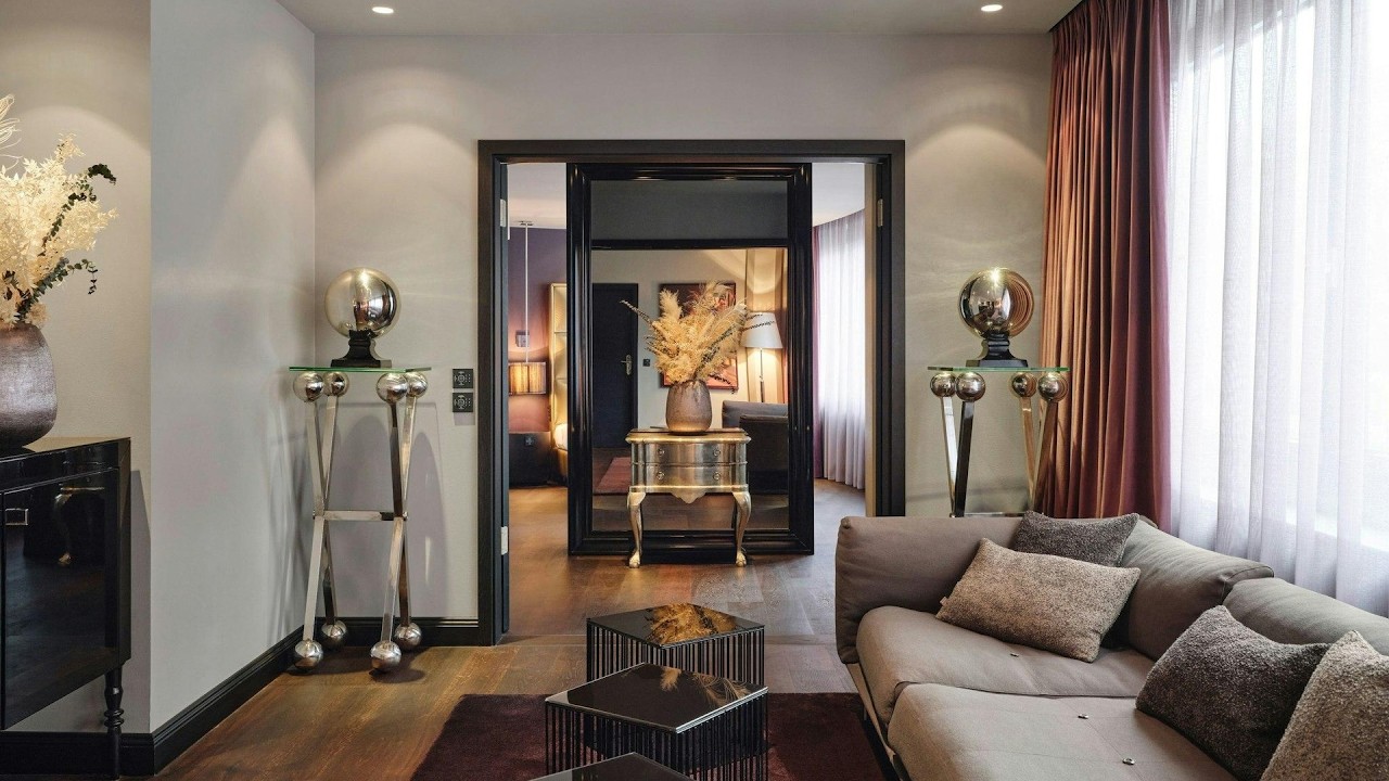 Roomers Frankfurt Central, Autograph Collection | Frankfurt am Main, Germany | Hotel Review 🌟