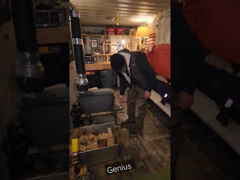 $2,500 MAN CAVE Shipping Container #oddlysatisfying