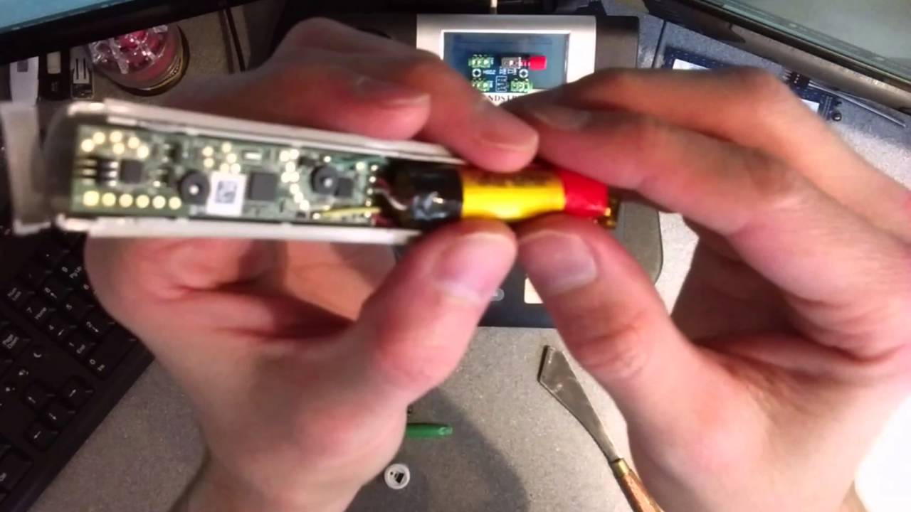 Inside a SMART 60wi interactive whiteboard pen