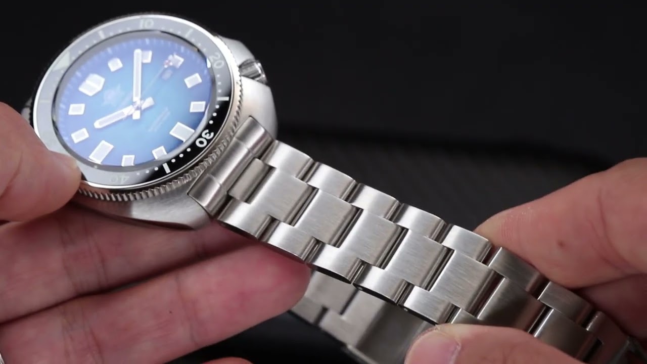 Is the Addiesdive AD2511 Turtle Quartz Diver Worth the Hype?