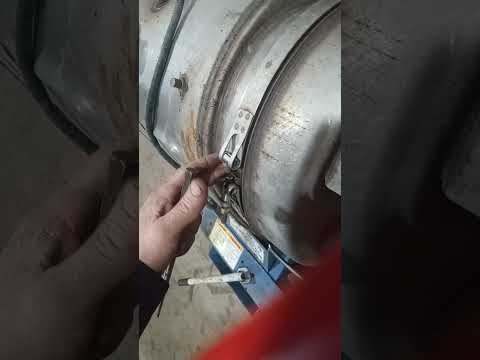 Hack for V- clamp removal