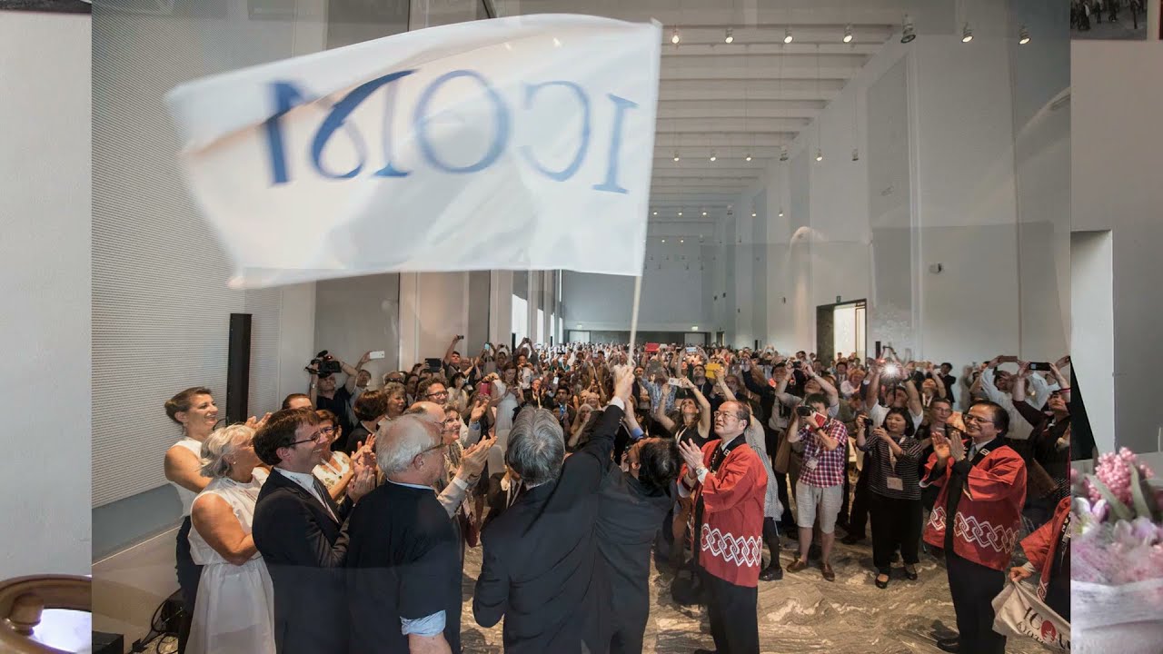 New ICOM flag for ICOM Prague2022!