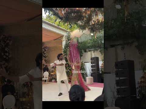 Urwa and Farhan saeed special dance in her sis wedding#urwahocane #farhansaeed #viralvideo
