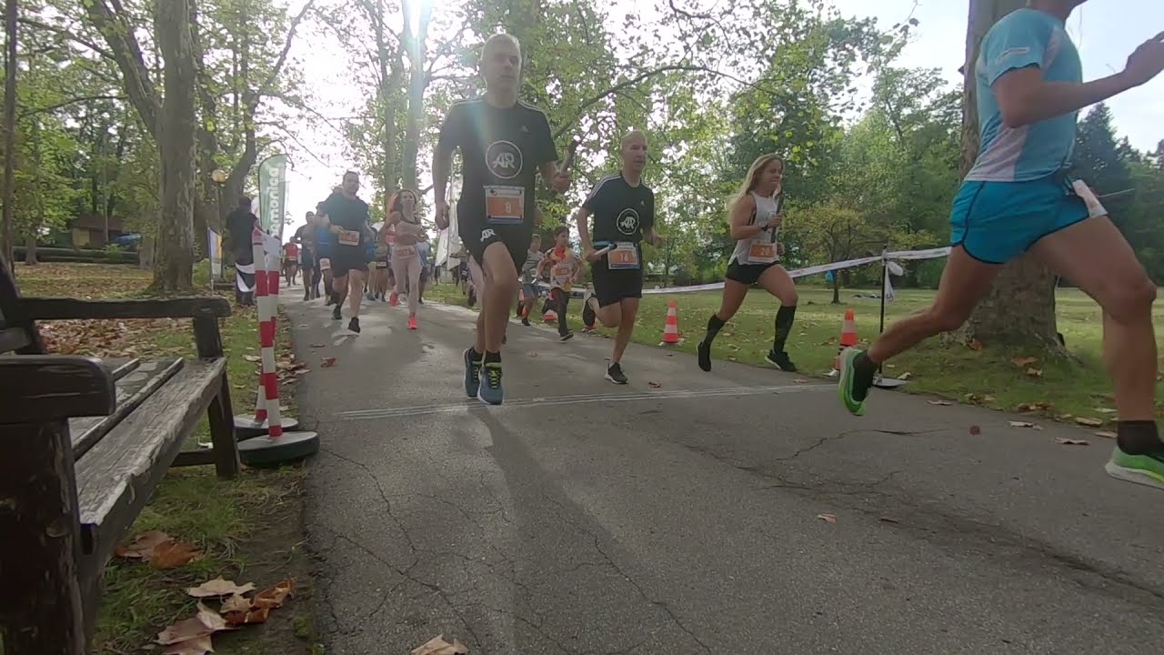 Slow-mo Running Small Race Start