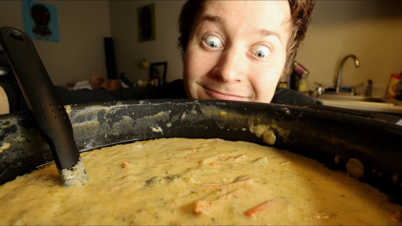 How To Make Broccoli Cheddar Soup | Panera Bread Recipe | Professional Chef