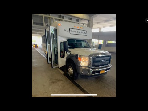 Roberts' Hawaii, HNL Airport Rental Car Shuttle Bus' RM120 Ford/Starcraft Shuttle F-550 All Star XL