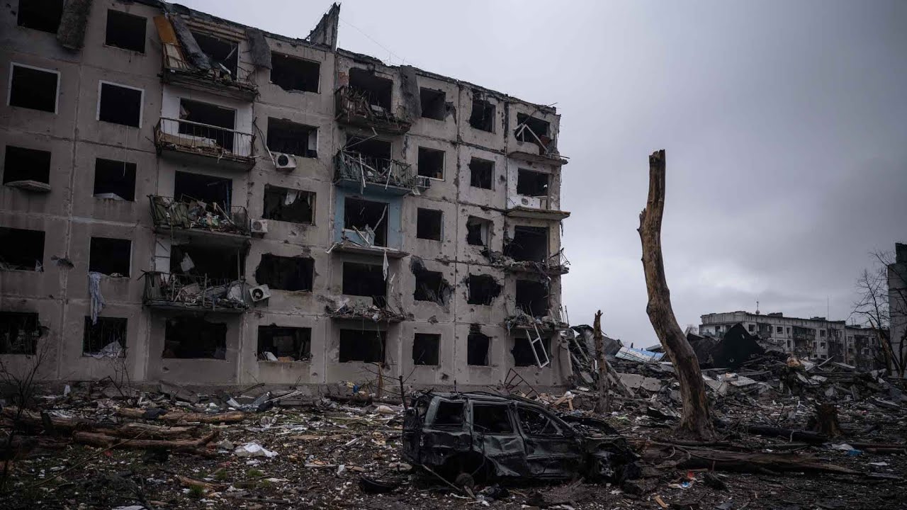 Putin signs decree formalizing Russification of occupied Ukraine ...