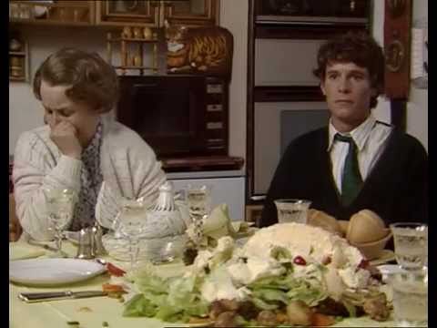 Classic TV Comedy: Bread S02 E05 | The Inquiring Mind