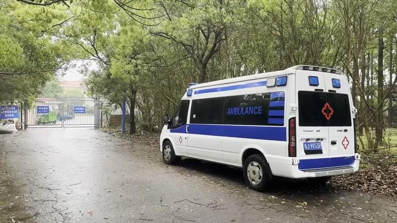 Chinese scientist first to publish COVID sequence protests after being locked out of lab