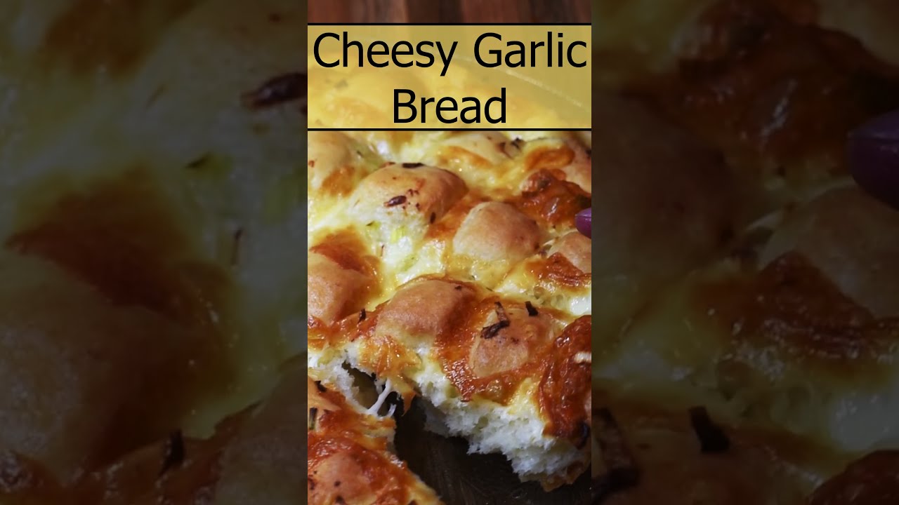 Best No Knead Garlic Cheese Bread/ The Perfect Cheesy Side for your dishes!#shorts