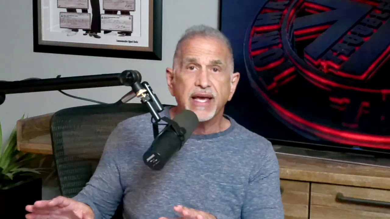 Watch & Listen – Turn To Radio!