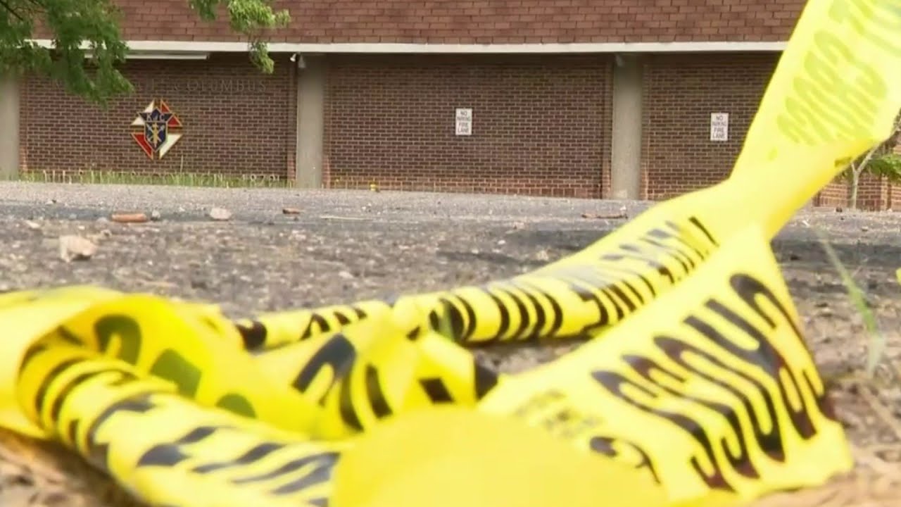 Teen fatally stabbed at graduation party in Taylor